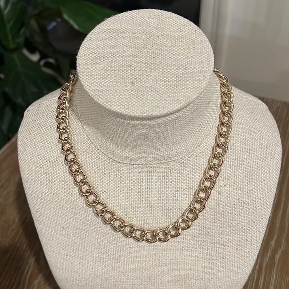 LOFT | Jewelry | New Loft Chain Link Necklace | Poshmark